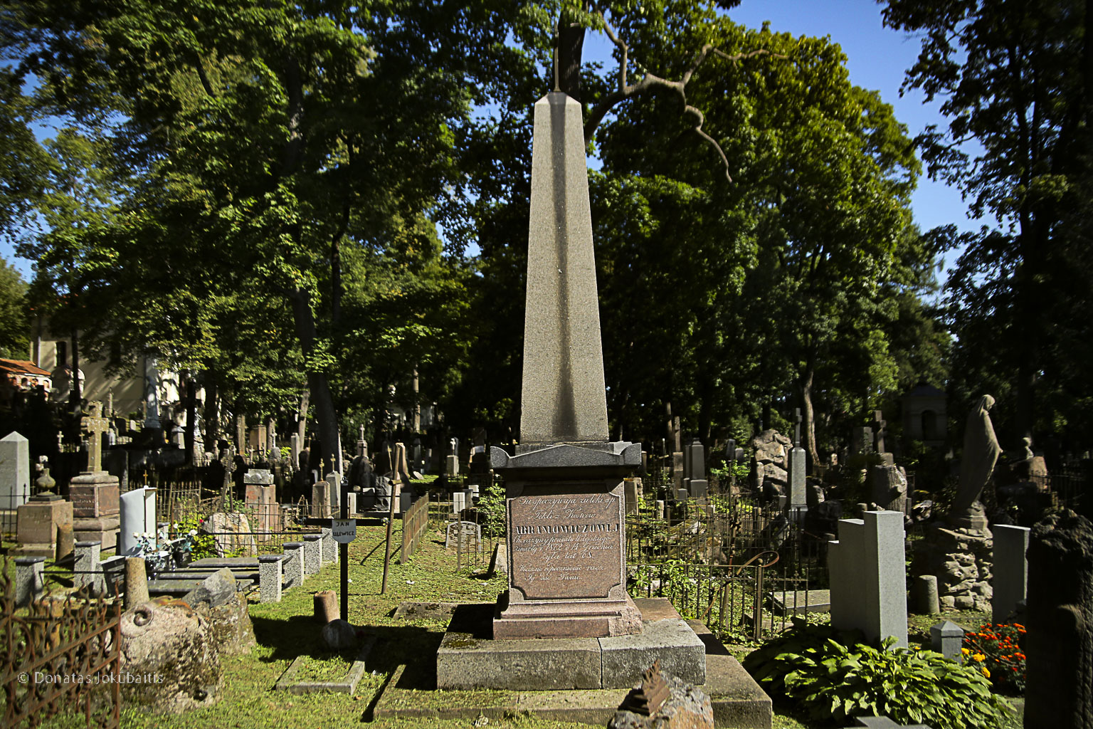 Likimų labirintais Bernardinų kapinėse • Neakivaizdinis Vilnius